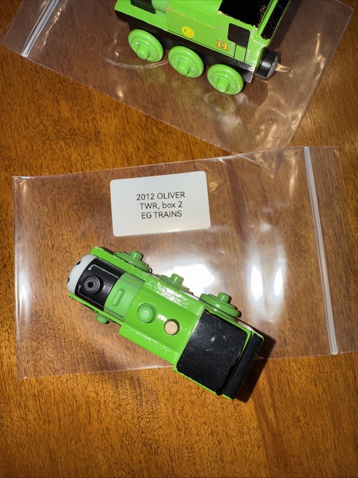 OLIVER ! THOMAS FRIENDS WOODEN RAILWAY TRAIN 2012 #11 GWR FISHER PRICE ...