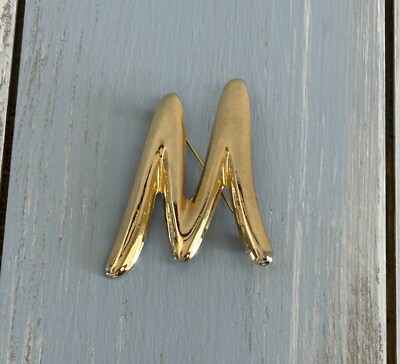 AWESOME VINTAGE INTIAL M OR W BROOCH GOLD TONE METAL | eBay