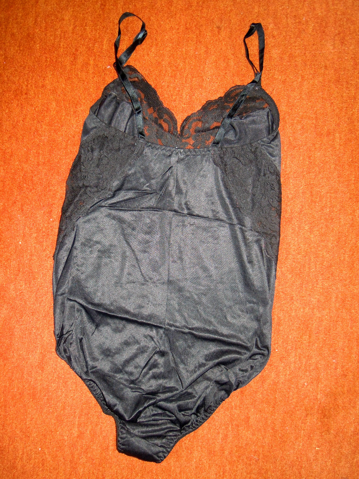 Reizvoller schwarzer Body viel edle Spitze Gr.38 v. VOGUE BRA Canada ...