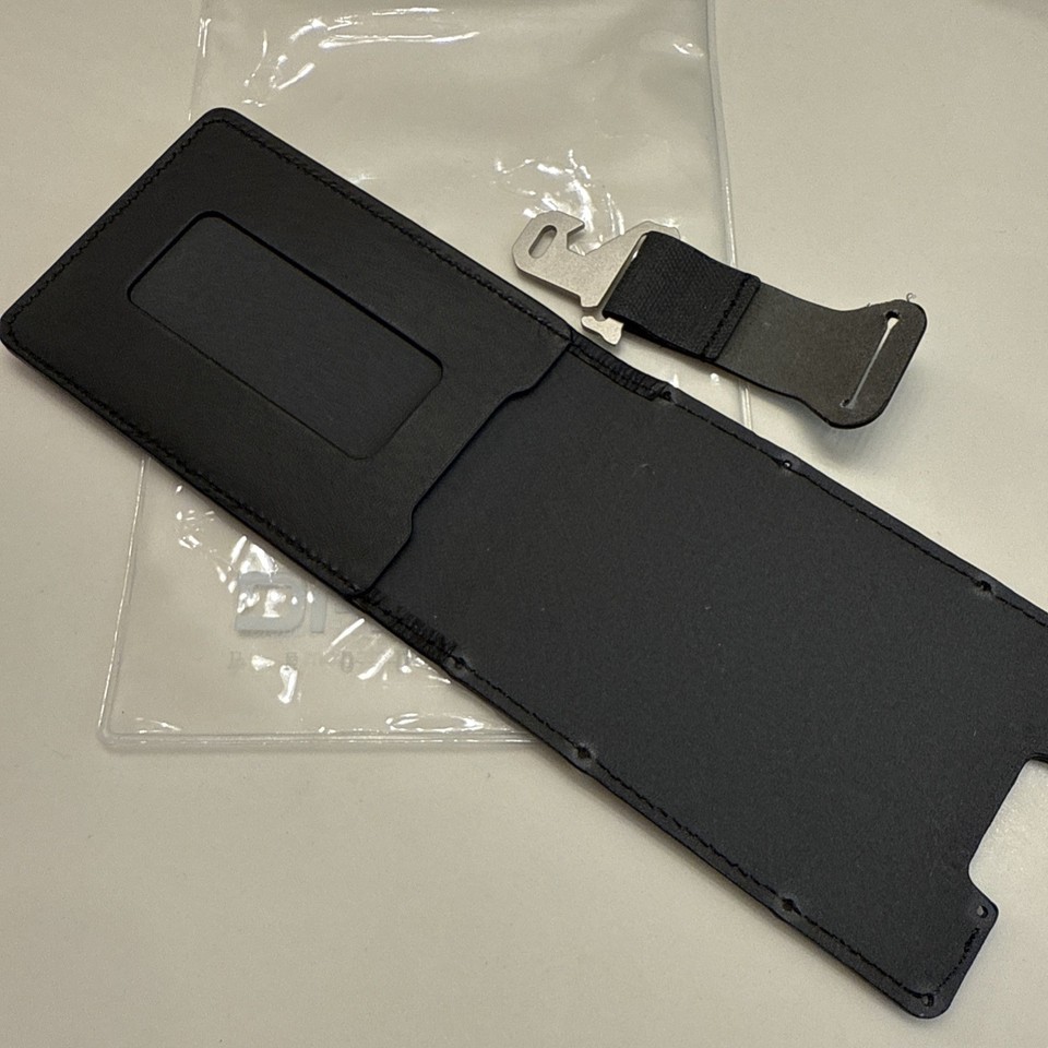 2 DANGO M1 MAVERICK 4 POCKET BIFOLD DTEX/ LEATHER- WITH MT01 CLASP/MULTI-TOOL | eBay