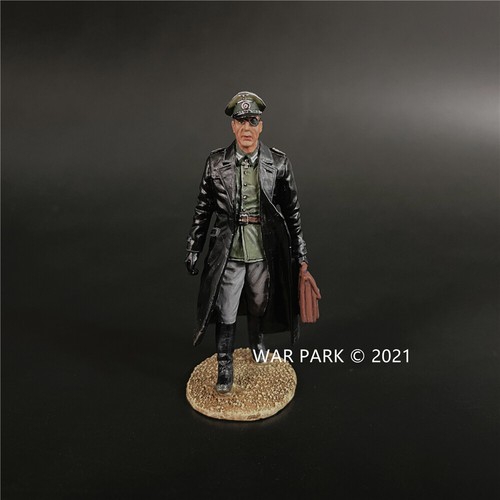 WAR PARK MINIATURES 1:30 WW2 GERMAN NO014 WEHRMACHT OFFICER WITH ...