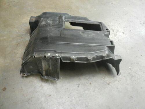 03-05 Range Rover L322 4.4L LH Driver Fuel Tank Shield Cover Guard ...