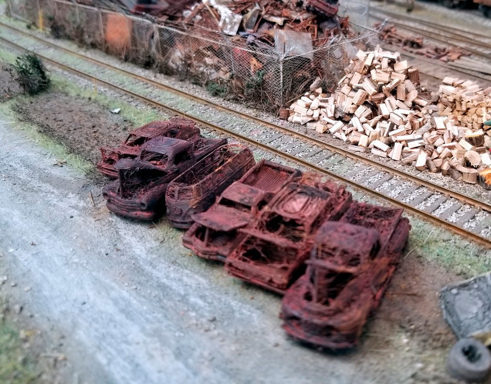 SCRAP-AUTOS Detailed Rusty CARS wrecked recycled SIX (6)HO scale USA ...