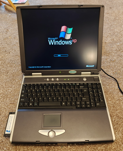 Mesh Clevo 888E 16'' ATi Laptop 2.8GHz XP Retro Gaming DVD Wifi Serial ...