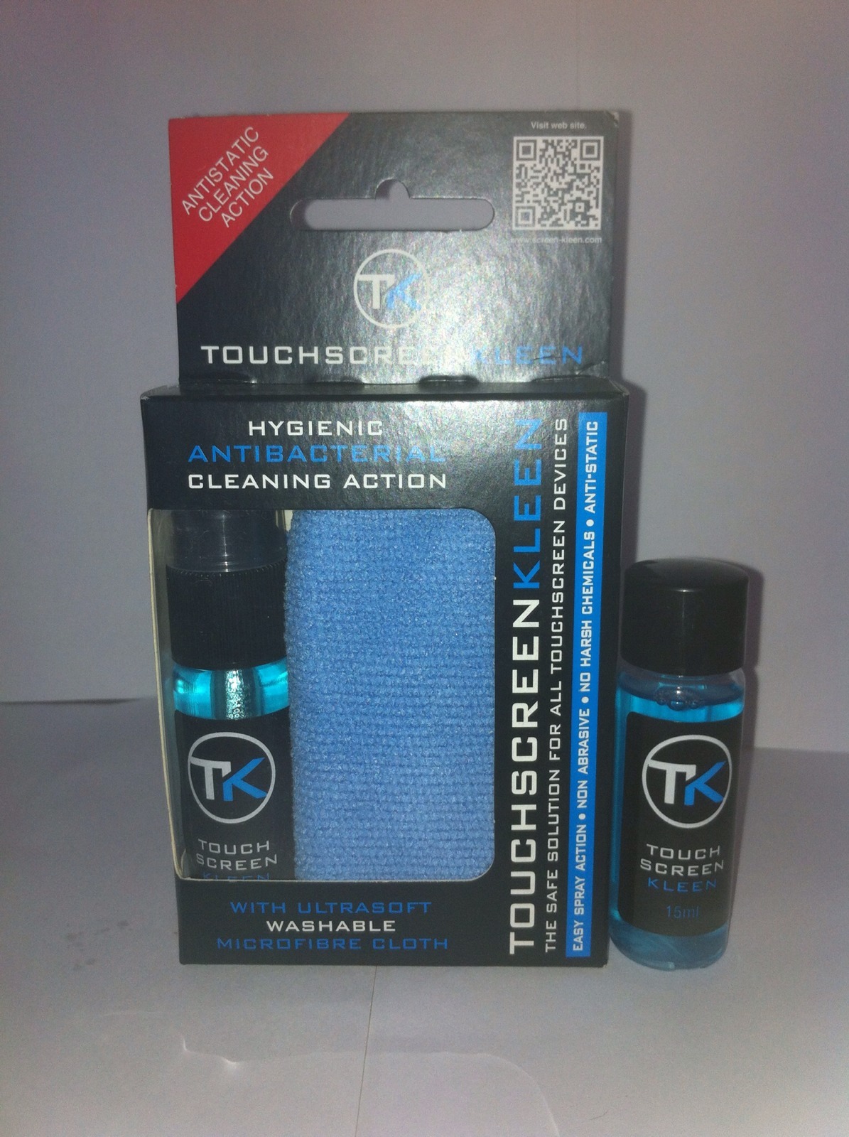 SCREEN CLEANER FOR YOUR 3D GLASSES DS PSP CDS DVDS BLU-RAY DISC ITS ...