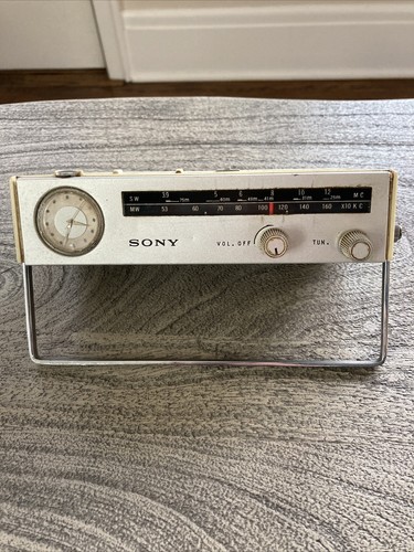 Vintage 1964 SONY TRW-734 Transistor Radio With Seiko Clock Radio Works ...