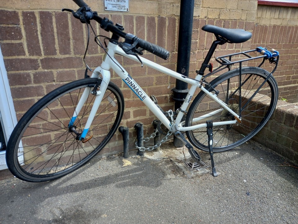 pinnacle neon 2 Hybrid Bike | eBay UK