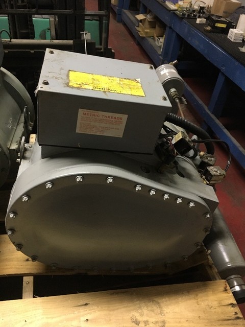 Carlyle Carrier Chiller Screw Compressor 06n 06na 06na2250 R134a Tested ...