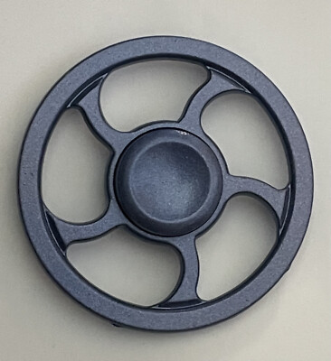 BLUE ROUND FIDGET SPINNER -- (GREAT CHRISTMAS GIFT) | eBay