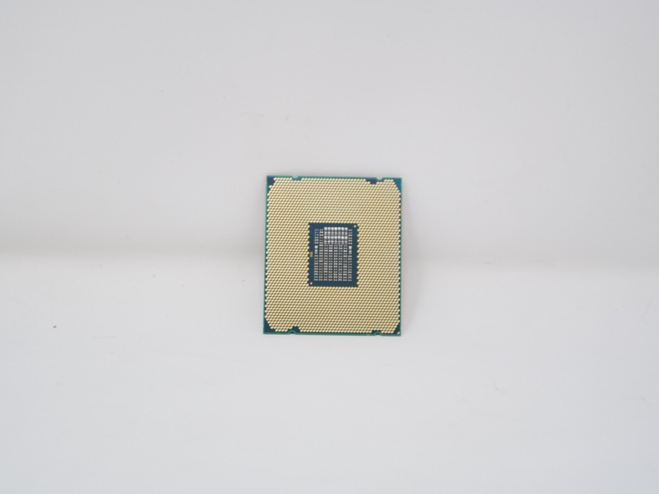 Intel Core i9-10900X 3.7Ghz 10Core 19.25MB LGA2066 | eBay