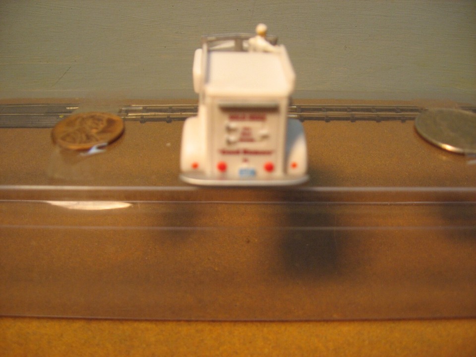 HO 1/87 CUSTOM 53 CHEVY GOOD HUMORS ICE CREAM W/ DRIVER & "READ DETAILS ...