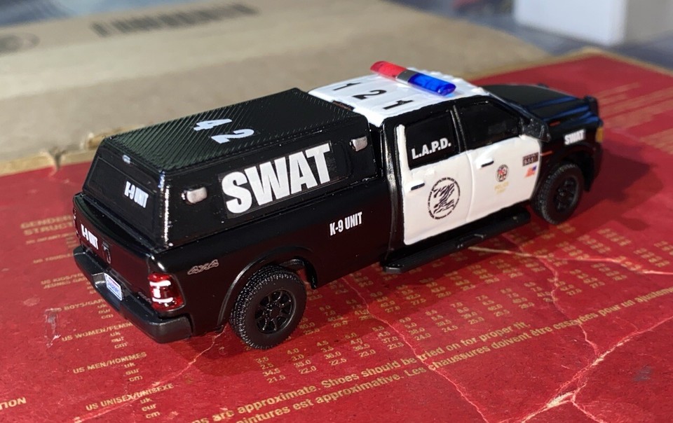 KITBASH 1/64 1-1 RAM 2500 LOS ANGELES POLICE DEPARTMENT LAPD SWAT ...