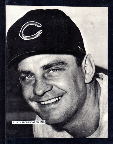1955 Ted Kluszewski REDS UNSIGNED 7-3/8 x 9-1/2 ORIGINAL B&W MAGAZINE ...