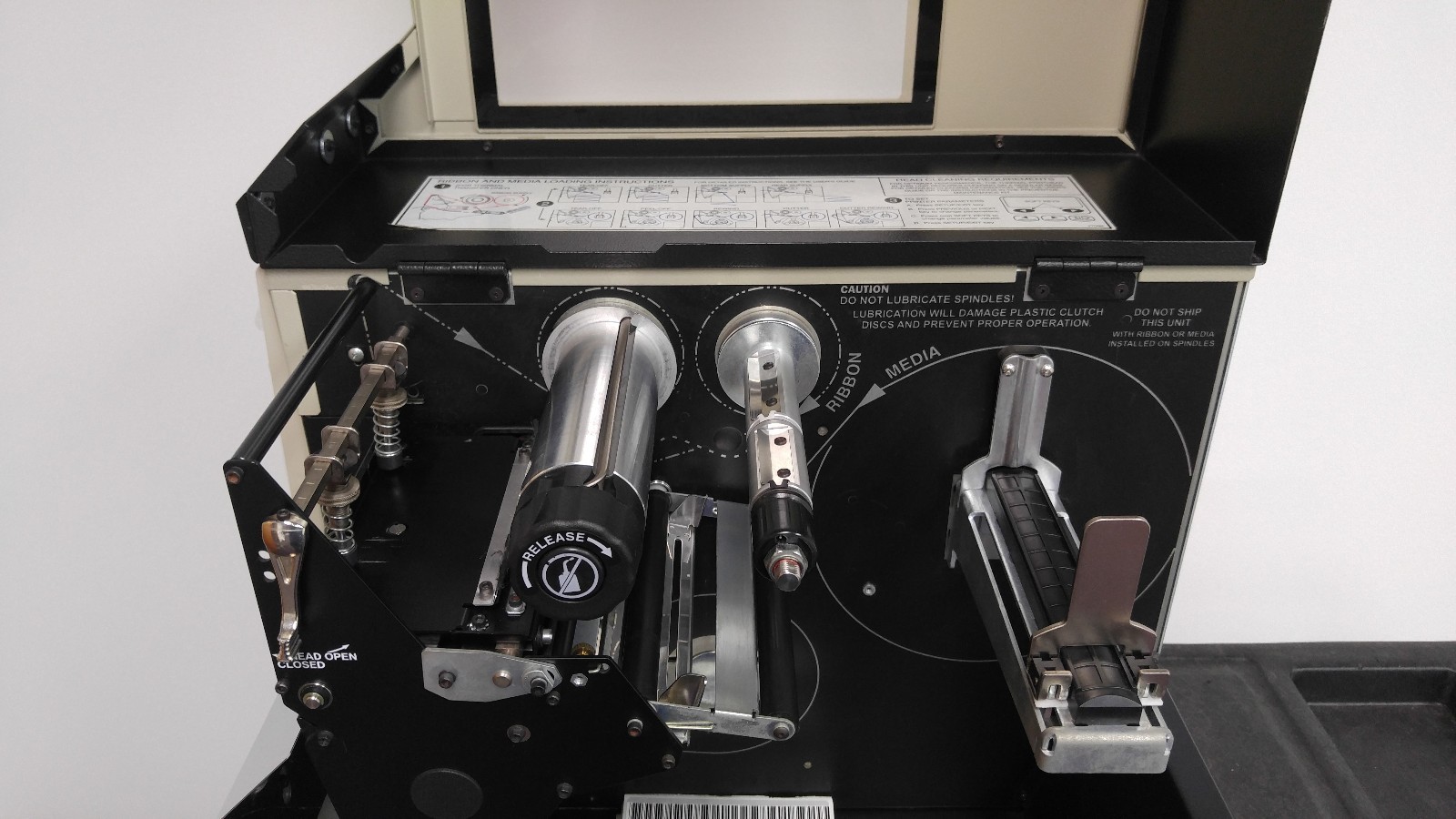 Zebra 140XiIII Plus / 140Xi3 203 dpi Printer w/ 10/100 Ethernet PN 140 ...