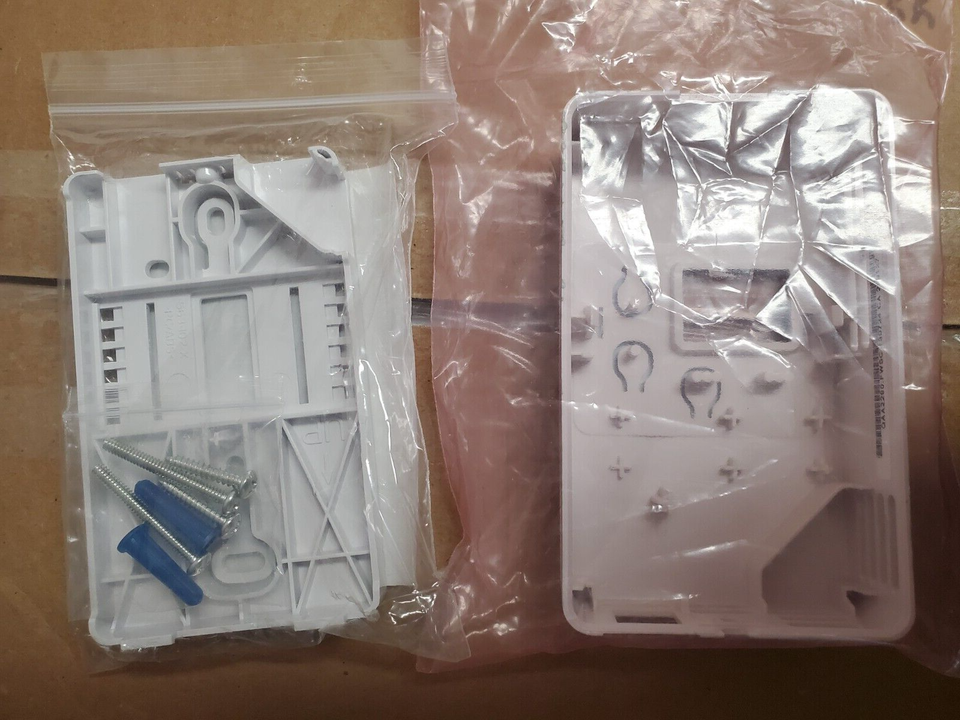 Siemens Room Temperature Sensor Cover and Mounting plate | eBay