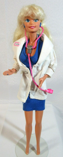 MATTEL 1993 "DR. BARBIE" ORIGINAL OUTFIT w/STETHOSCOPE TO HEAR BABY'S ...