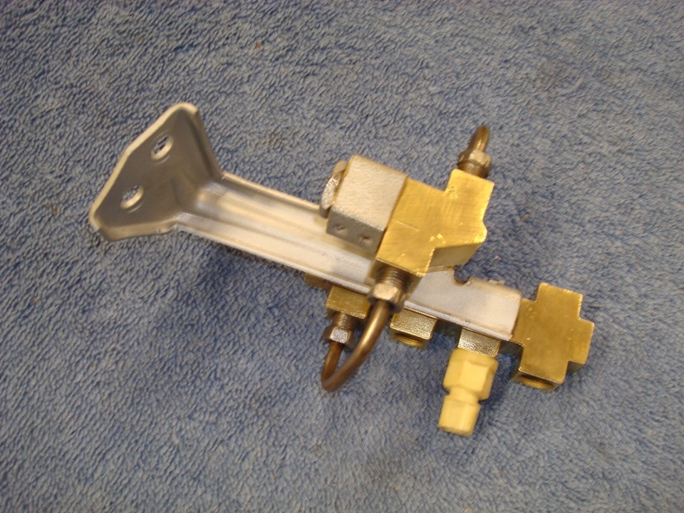 1968 OEM GALAXIE DISC BRAKE DISTRIBUTION AND PROPORTIONING BLOCK VALVE ...