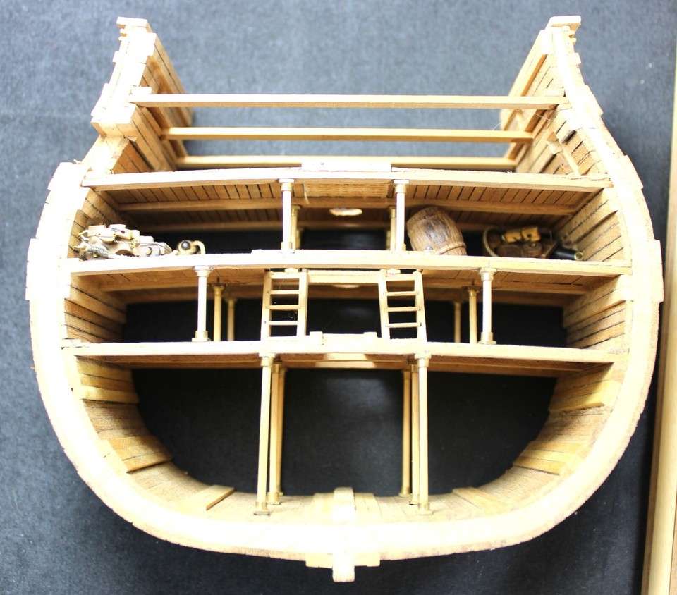 Modellismo Corel Sezione 1805 HMS Victory Cutaway Model Kit - 1:98 ...