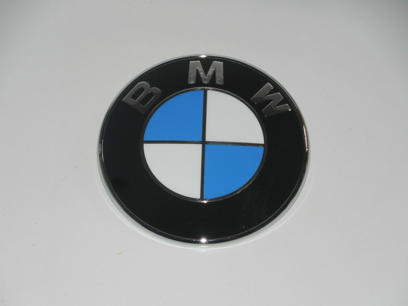 BMW Genuine BMW E39 E46 Compact Rear BMW Emblem 51148203864 | eBay UK