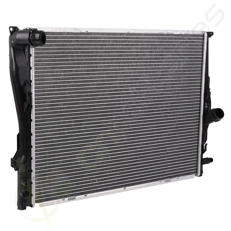 2882 Radiator for BMW Z4 128i 323i 325i 325xi 328i 328xi 330i Z4 2.5L 3 ...