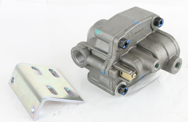 065145 BENDIX BP-R1 BOBTAIL AIR BRAKE RELAY VALVE VOLVO 65145 for sale ...