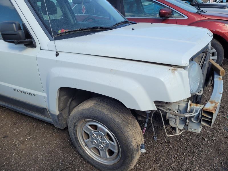 (LOCAL PICKUP ONLY) Passenger Right Fender Fits 11-17 PATRIOT 1198784 ...