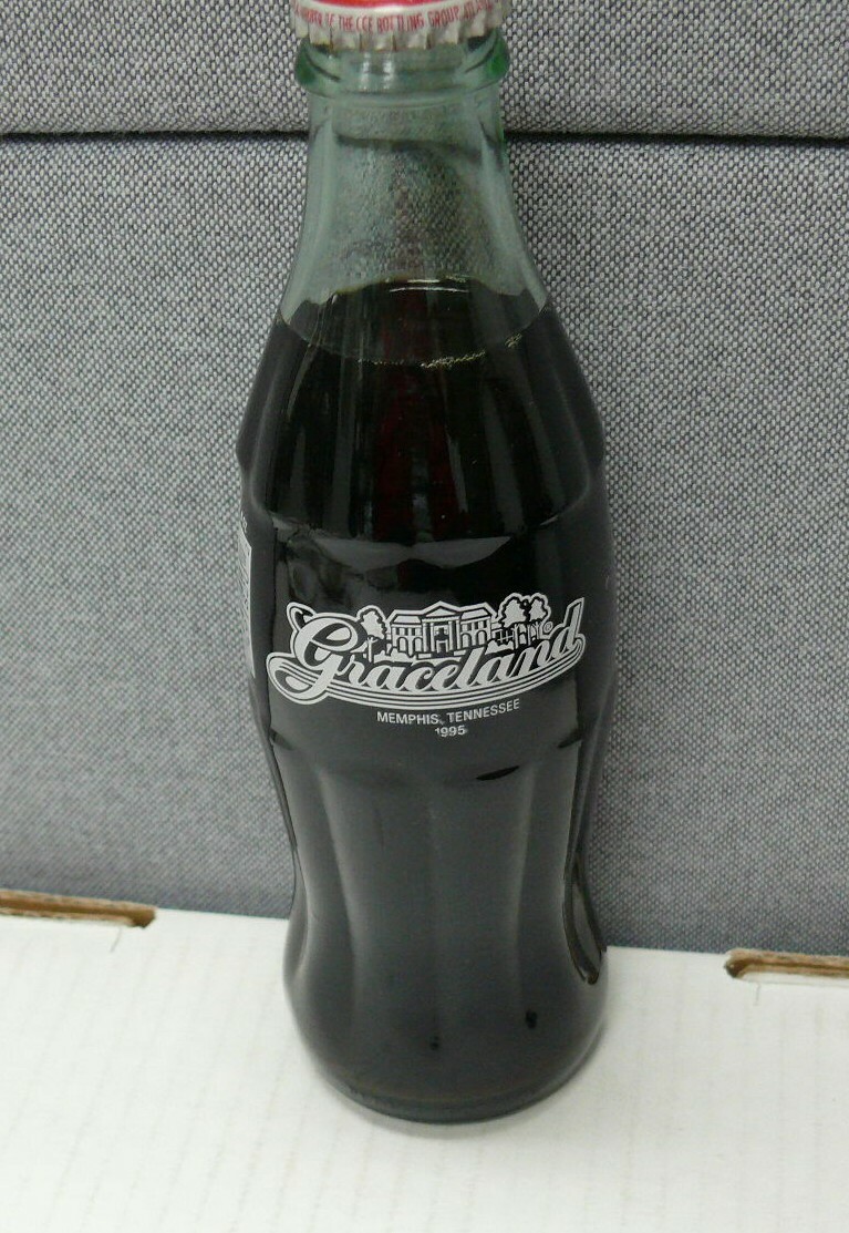 ELVIS Presley 1995 Coca Cola Graceland Glass Bottle Pre-Owned Never ...