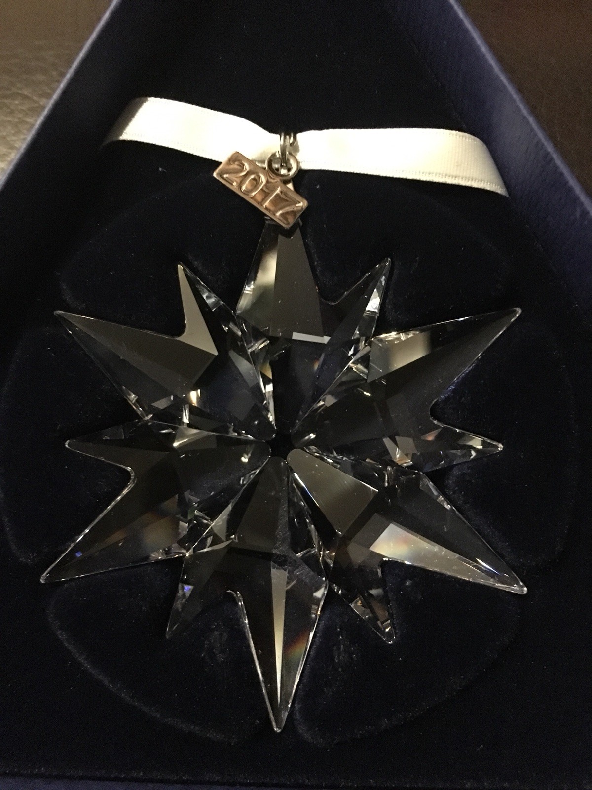 NEW 2017 ANNUAL EDITION LARGE CHRISTMAS GIFT ORNAMENT SWAROVSKI CRYSTAL ...