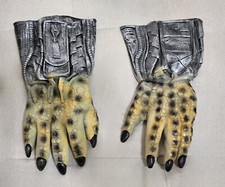 Child Alien Predator Hands Gloves Costume Accessory Ru68155 for sale ...