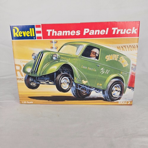 Revell Thames Panel Truck 1/25 Scale Plastic Model Kit | eBay