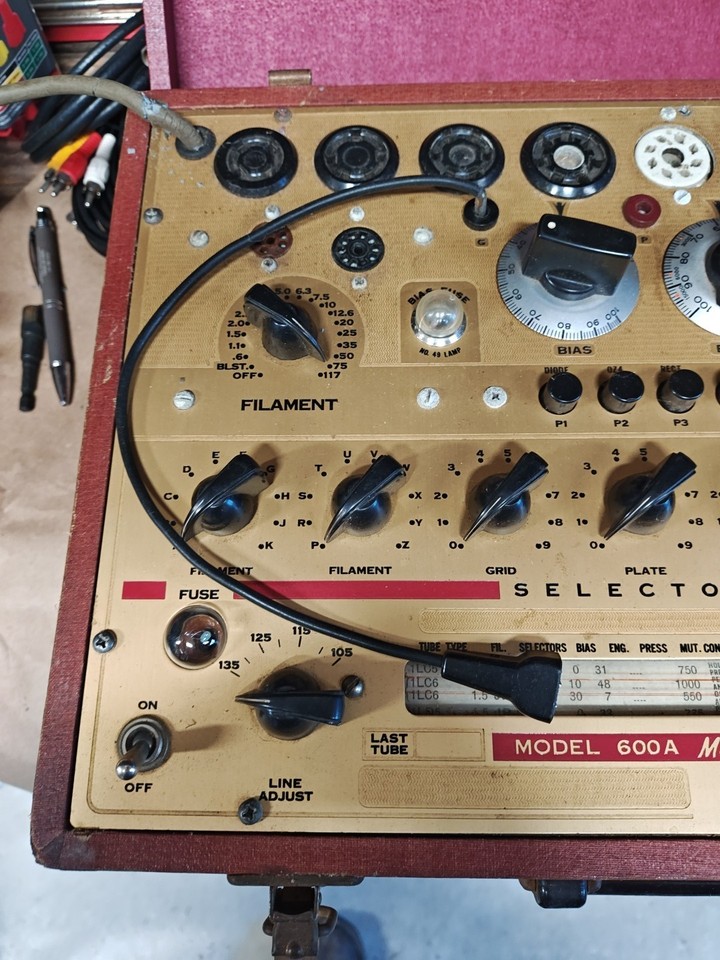 Hickok Model 600 Micromho Tube Tester Dynamic Mutual Conductance Needs ...