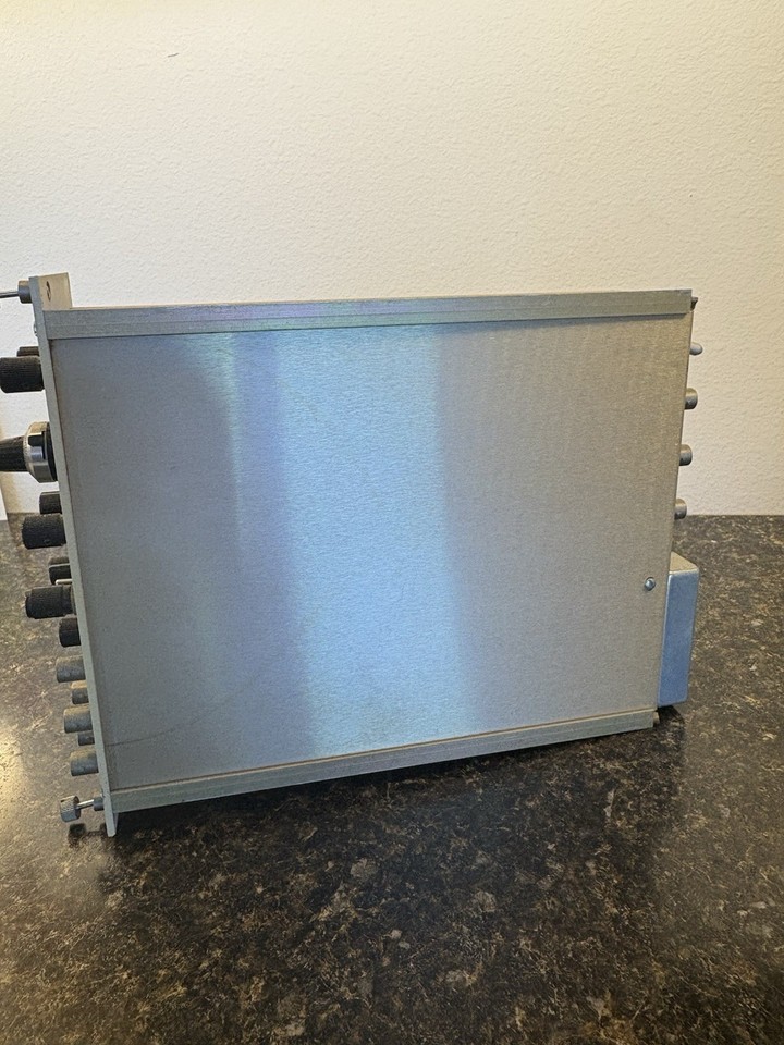 SRS Stanford Research Systems SR250 Gated Integrator and Boxcar ...