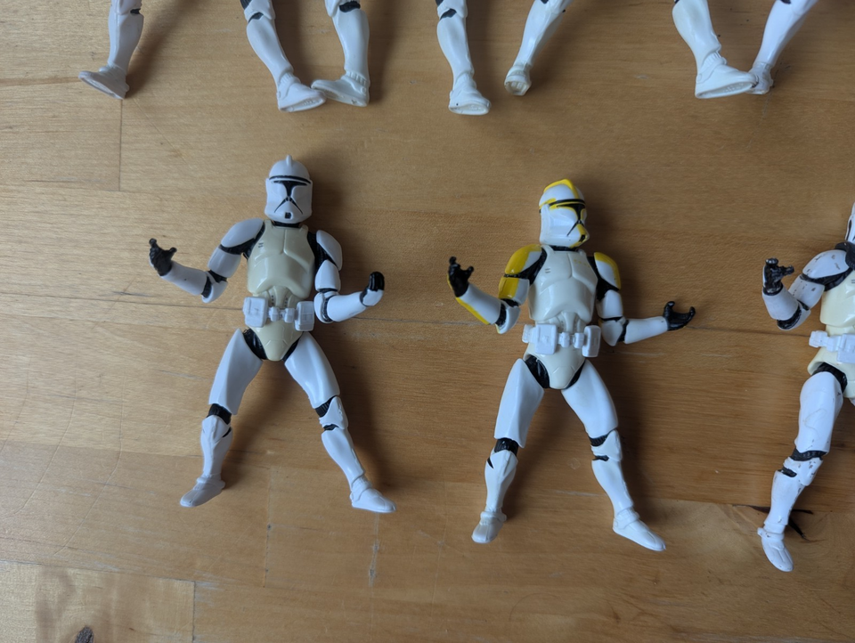 Star Wars 3.75 Clone Trooper Lot Yellow Fodder Saga Captain Pilot 2002 ...