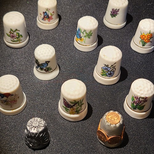Lot of 12 Vintage Decorative Thimbles – Porcelain & Metal – Butterflies ...
