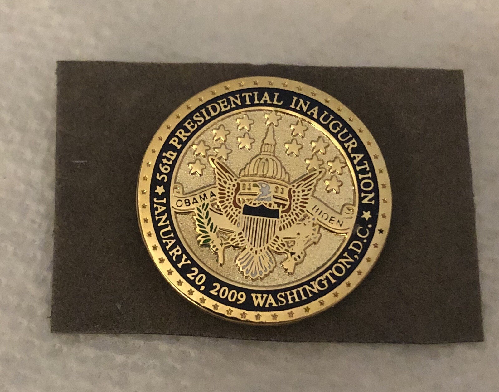 OBAMA CHALLENGE COIN TWO (2) PRESIDENT INAUGURATION USA DEMOCRAT GOLD ...