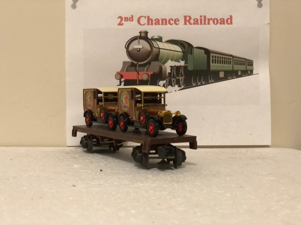 O Scale Trains Lionel Unlettered Flat Car 6405 w/South Pacific Lager ...