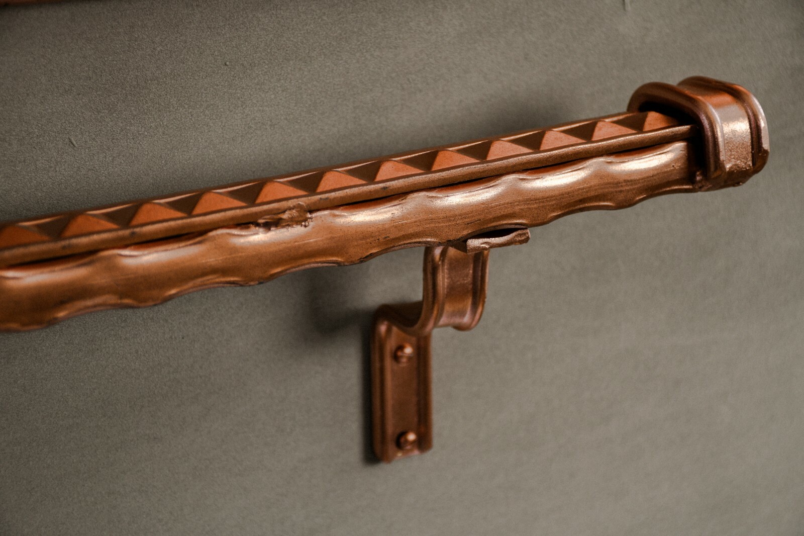 Stair hand rail, Bannister, handrail & brackets, rose gold, Art deco ...