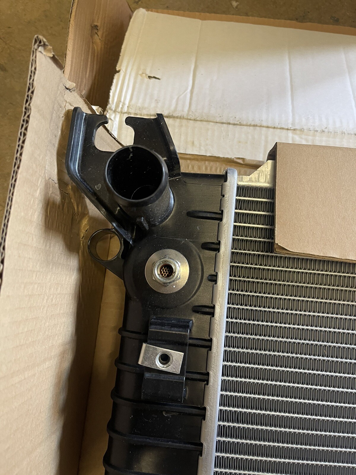 NEW 15-16 GMC YUKON-CHEVY SILVERADO 1500-CADILLAC ESCALADE RADIATOR DPI ...