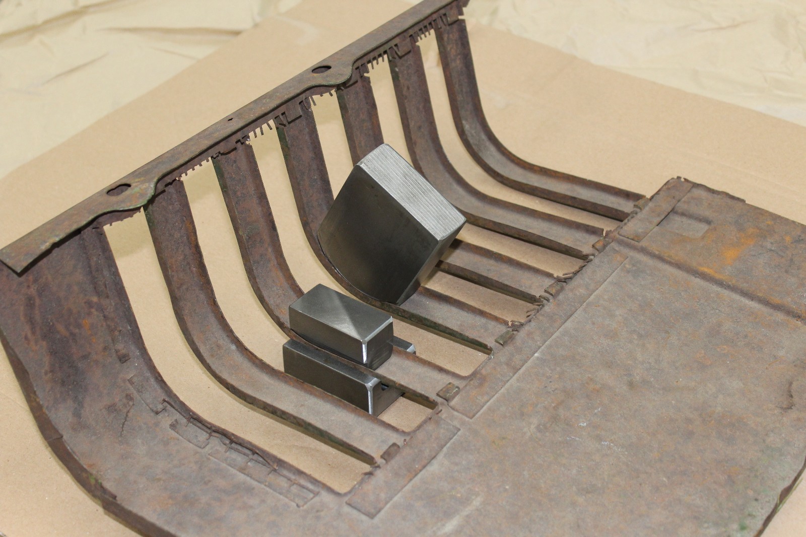 John Deere Grille Tool 1939-52 Dubuque Models M MT MC | eBay