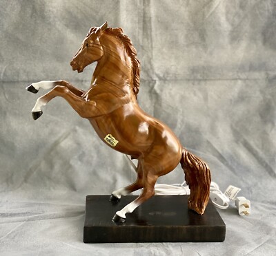 Breyer Vintage Woodgrain Fighting Stallion REPLICA Tenite Sticker CM ...