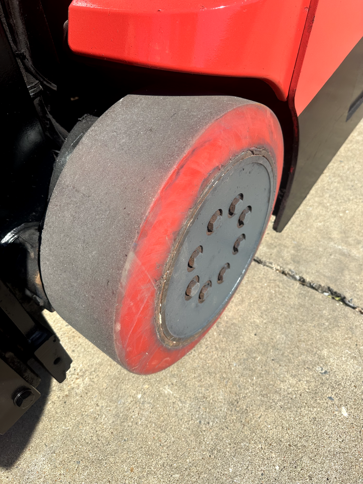 2014 Raymond 415-C30TT Forklift - Stand Up Electric Dock Stocker - 2201 ...