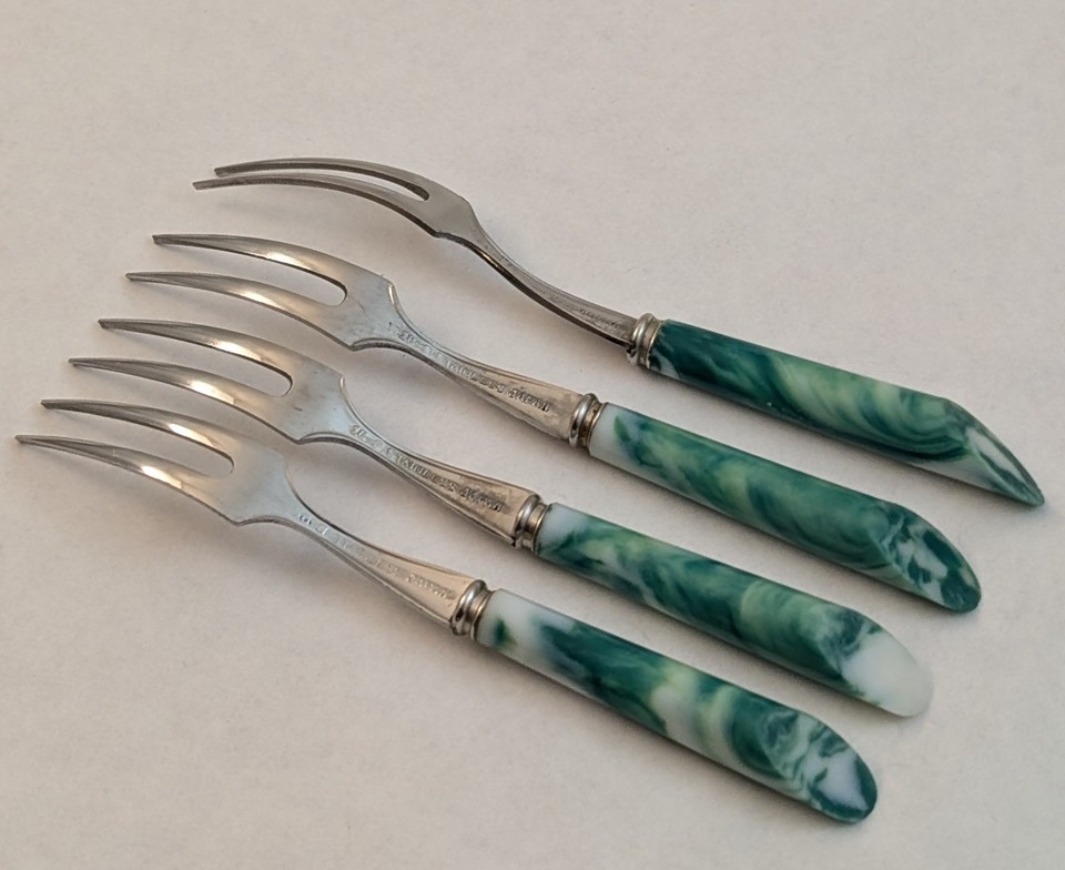 4 pc Mini Cocktail/Appetizer Forks Green & White Plastic Handles ...