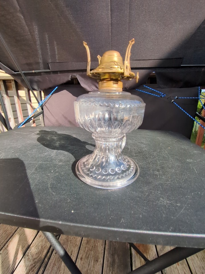 Antique Victorian EAPG clear glass kerosene oil finger lamp W/ Queen ...