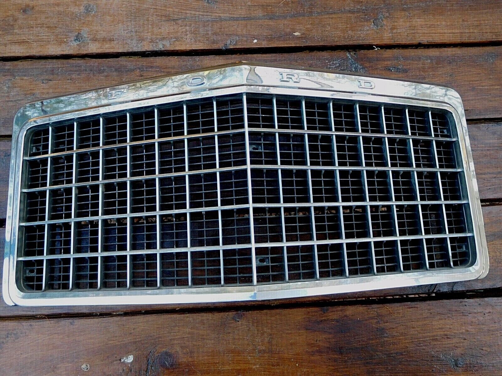 Ford Ranchero Plastic Grille 1977 - 1978 OEM Grille D5AB-8150 LTD II ...