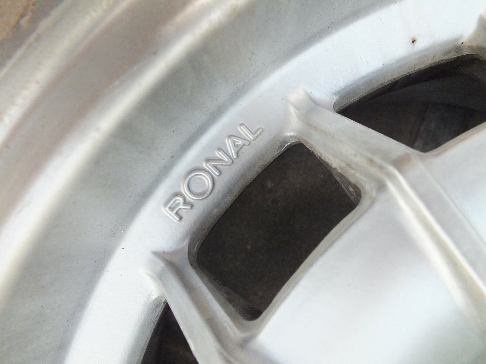 Barockfelgen MB Mercedes R14 6Jx14 FMA-H E30 Ronal W108 W114 W116 W123 ...