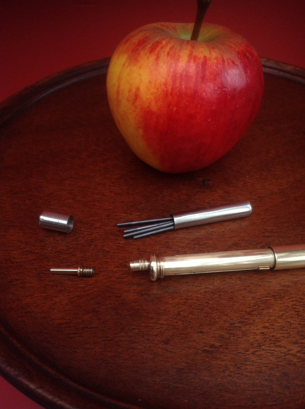 No.634 RARE ANTIQUE 10CT GOLD Retractable | Grelly UK