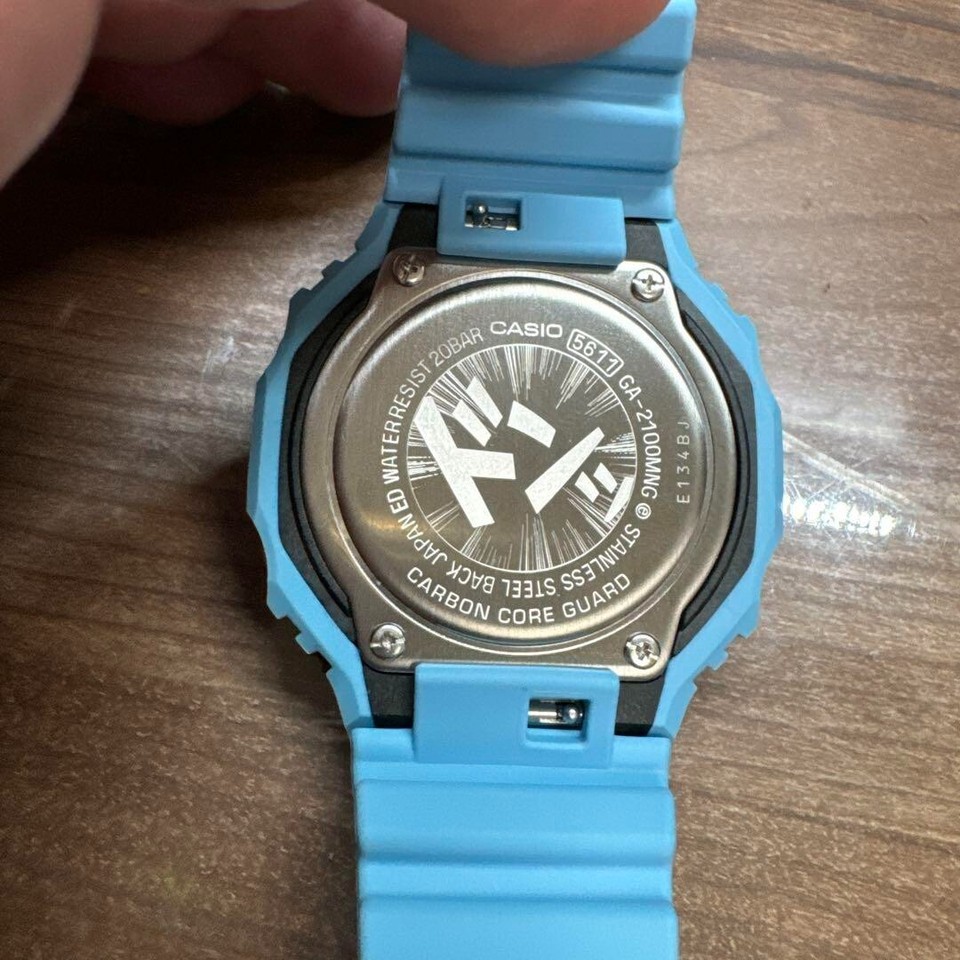 Casio G-SHOCK MANGA THEME GA-2100MNG-7AJR GA-2100MNG-2AJR White / Blue ...