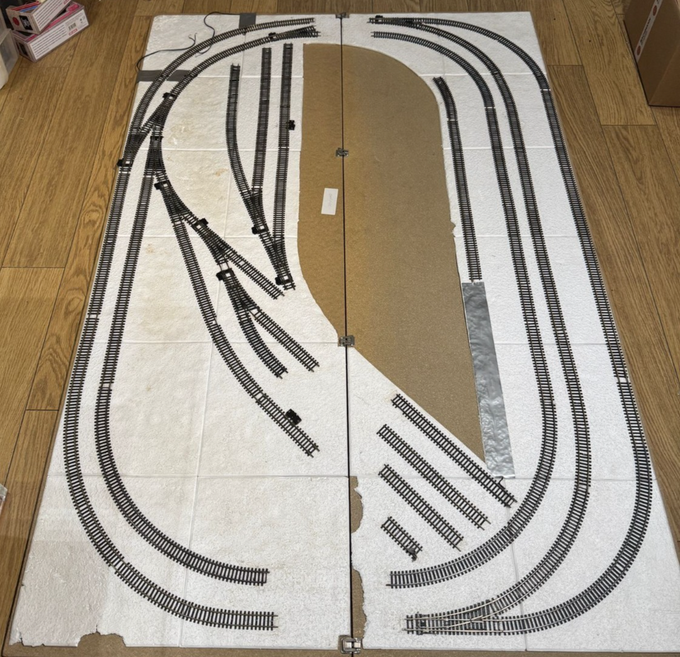 OO Gauge Built Layout 6 x 4 Double Track Layout - Collection Only | eBay UK