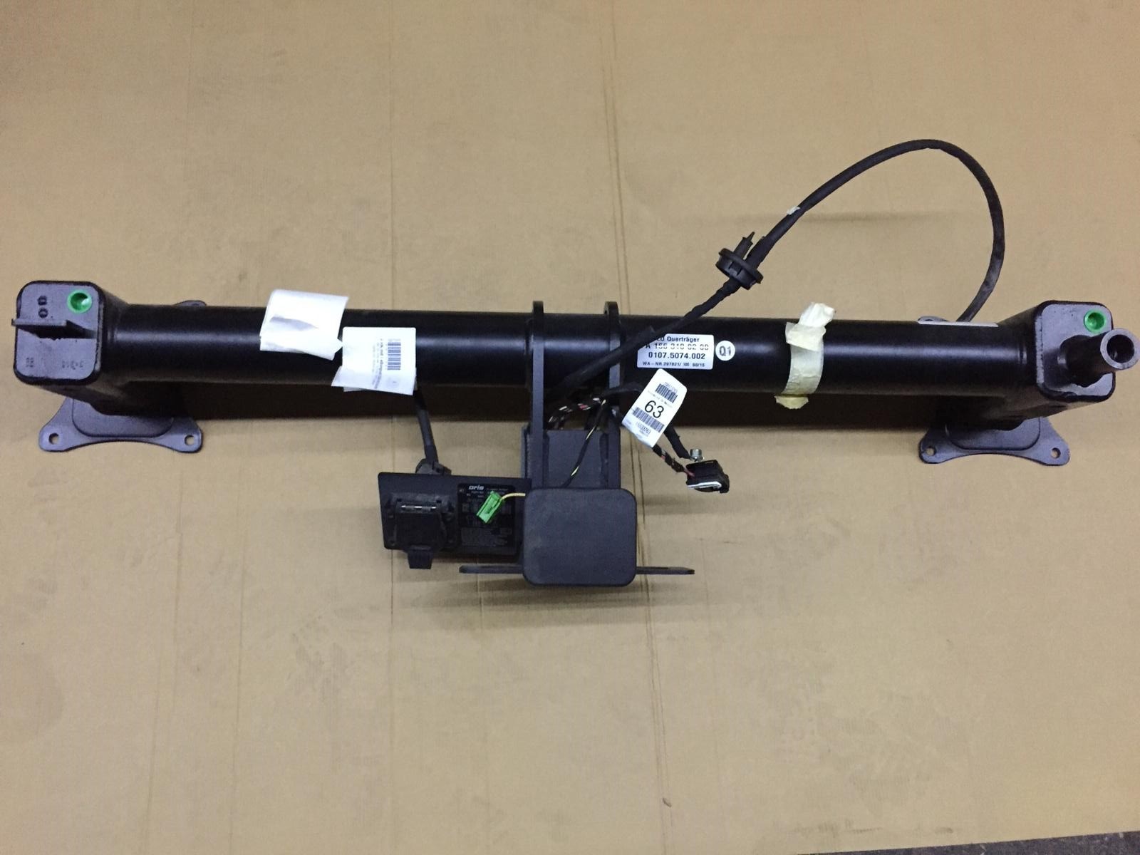 Original Mercedes Querträger hinten GLS X166 GLE W166 mit AHK ...