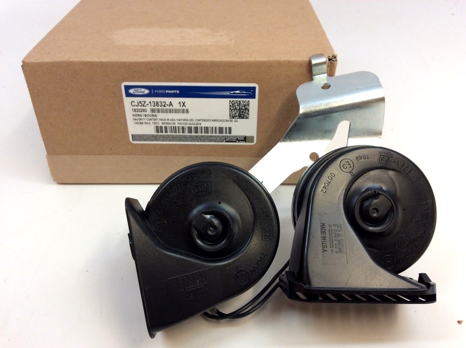 2013-2018 Ford Escape Dual High Low Note Electric Horn with Bracket new ...
